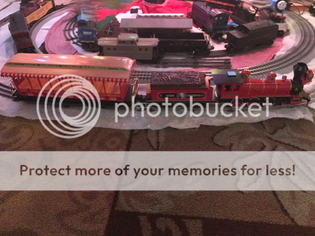 MTH 4-6-0 w/ Makeshift O gauge Excursion Cars - Disney Railroads ...