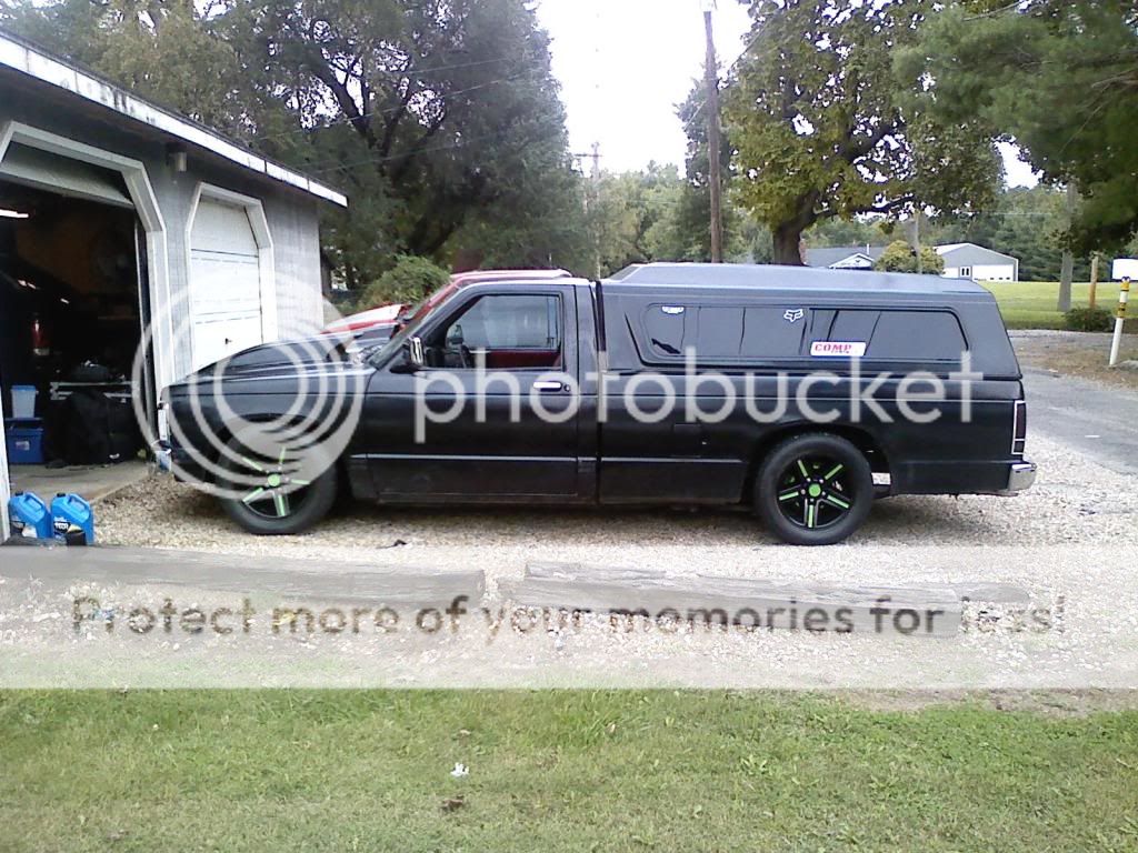 pic of lowered long bed s10 1st gen | S-10 Forum